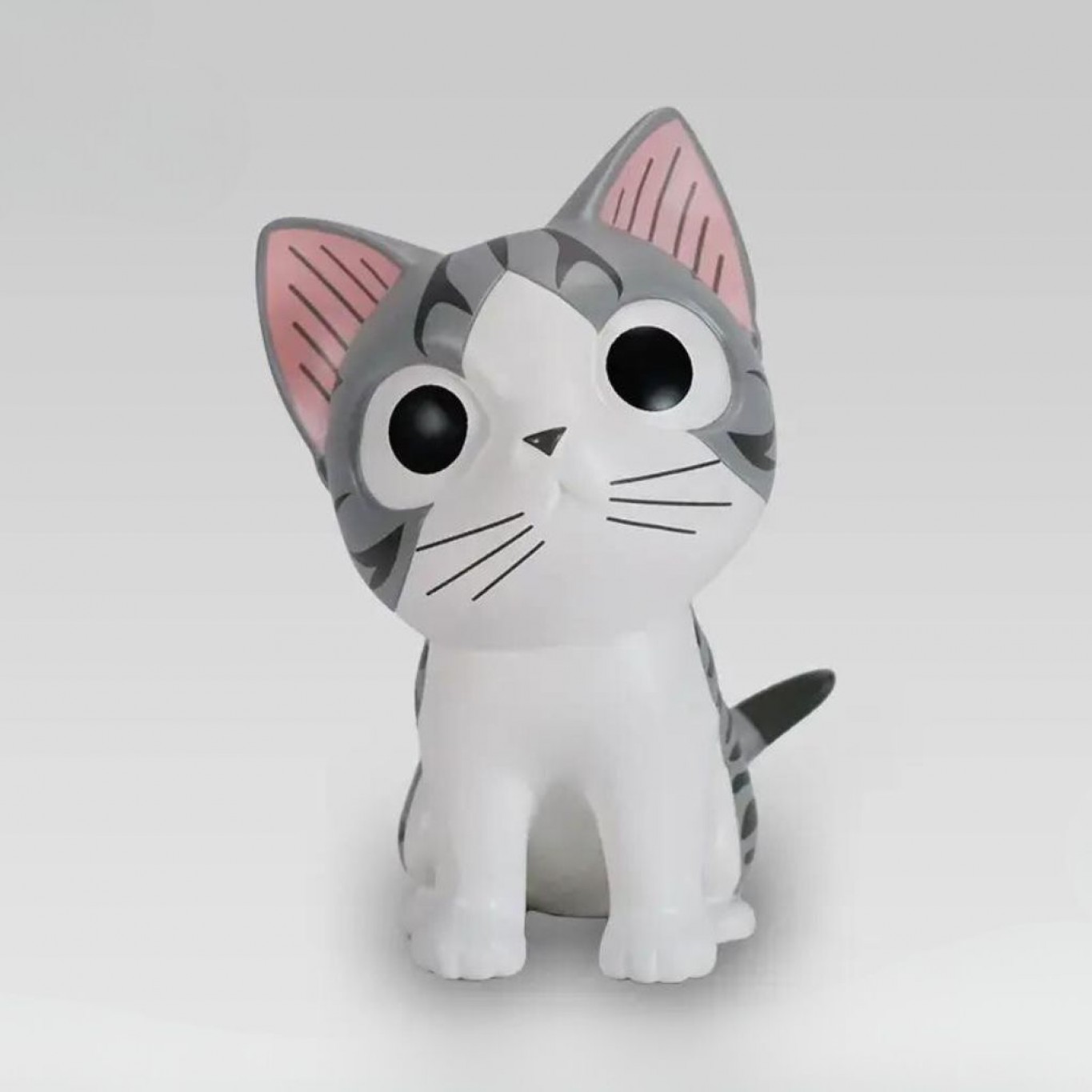 Figurine Chi, Une vie de chat - Chi assis: Figurines Manga chez Attakus