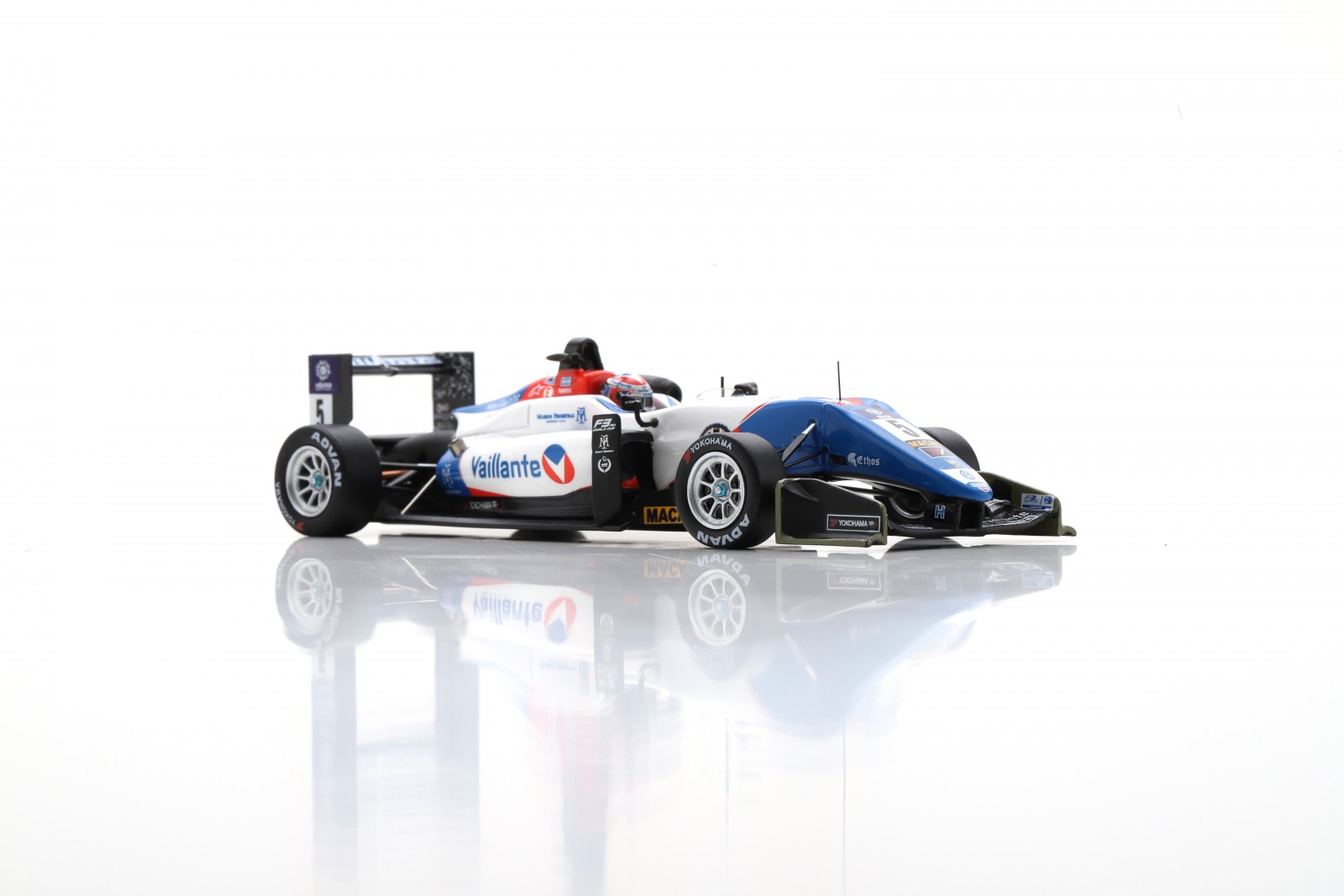 Les Véhicules de course Michel Vaillant, au 1/43ème, La Dallara F3 ... Les Véhicules de course Michel Vaillant, au 1/43ème, La Dallara F3 ...